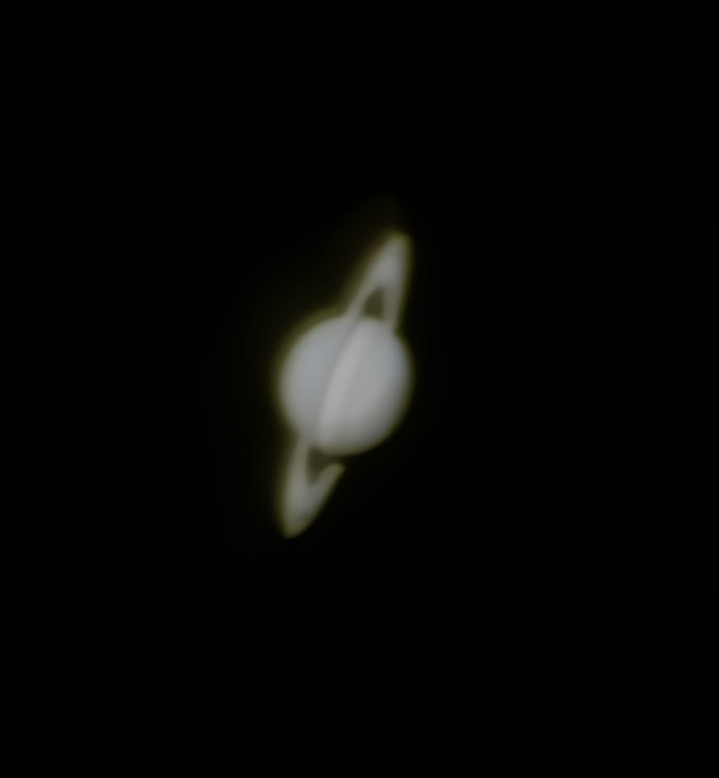 Saturn and Júpiter taken in summer 2023 , from 1 minute video processed ...