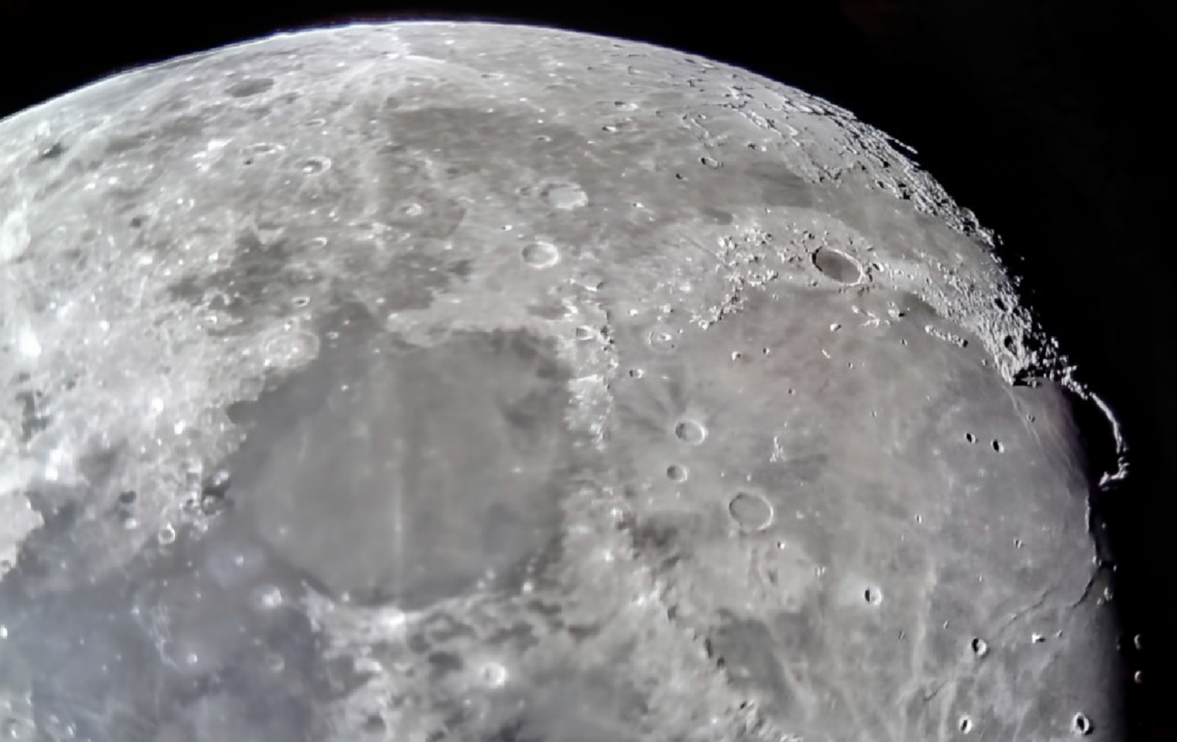 Waxing three-quarter moon🌓(currently visible area: 81.6%) in the constellation Cancer including ...