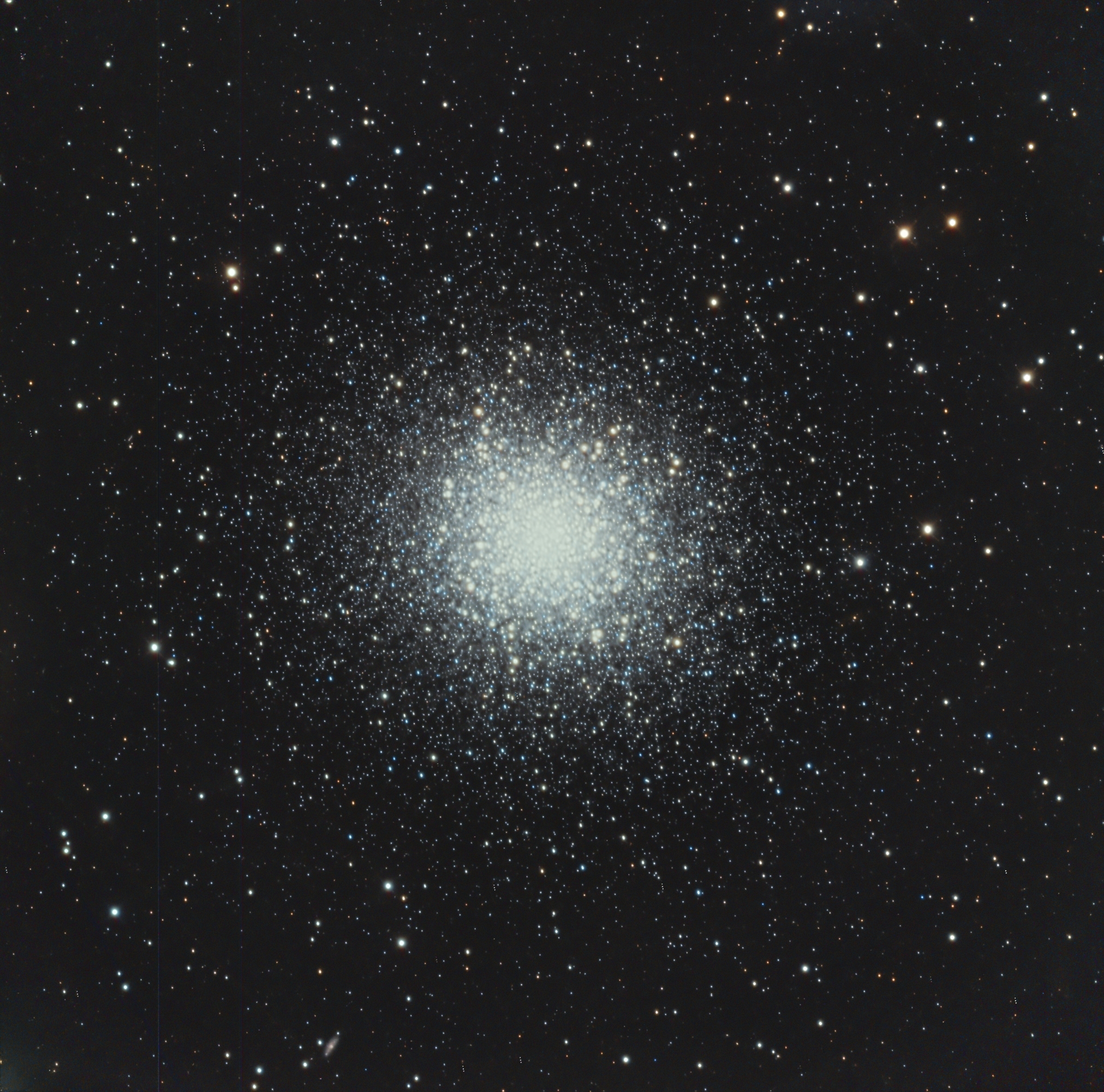 M13, Messier 13. Captured by telescope.live, processed by Luis Conti (me). Telescope Officina ...