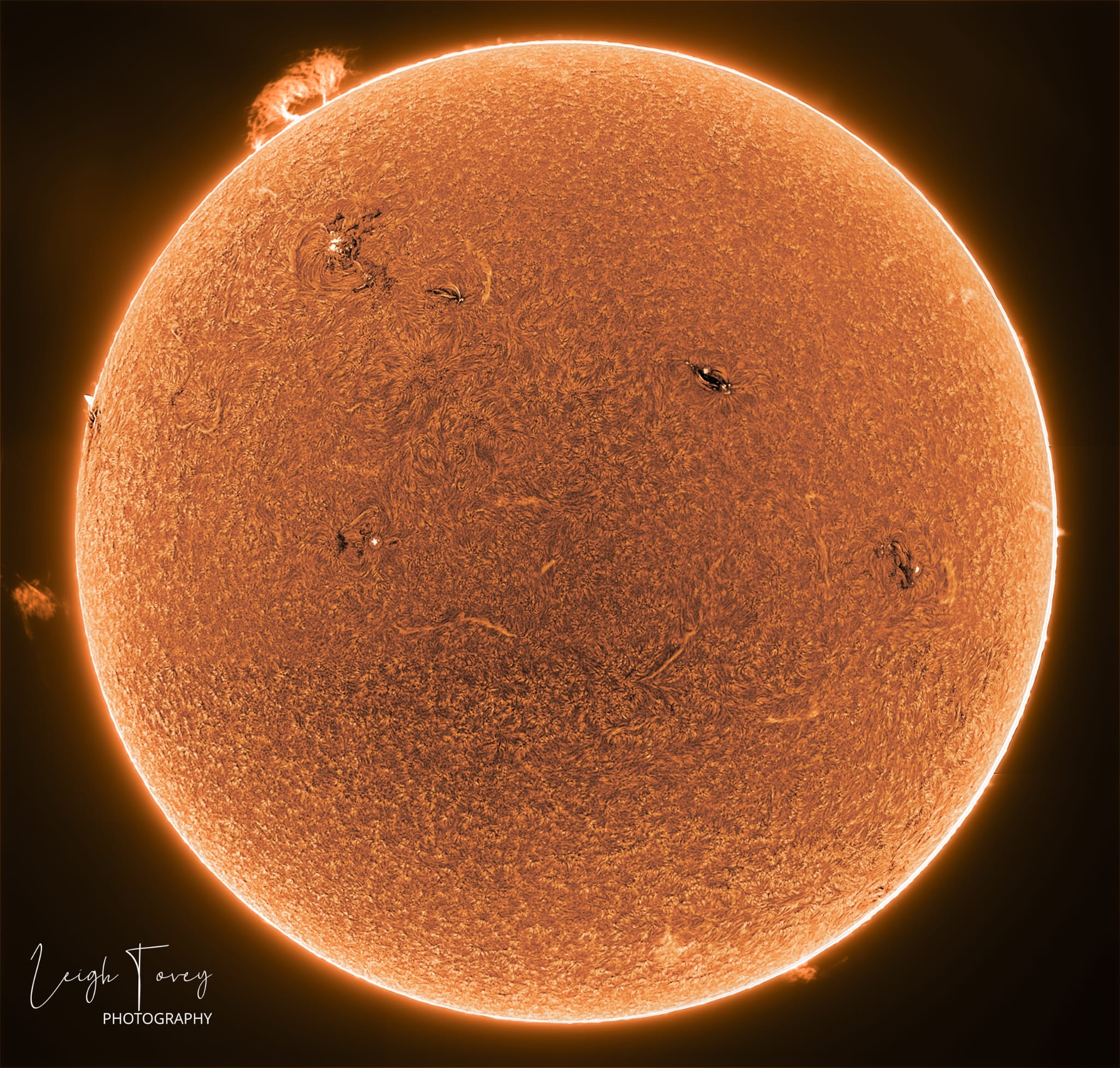 Taken on 11th July 2025.1) 6 panel mosaic using daystar quark and WO ...